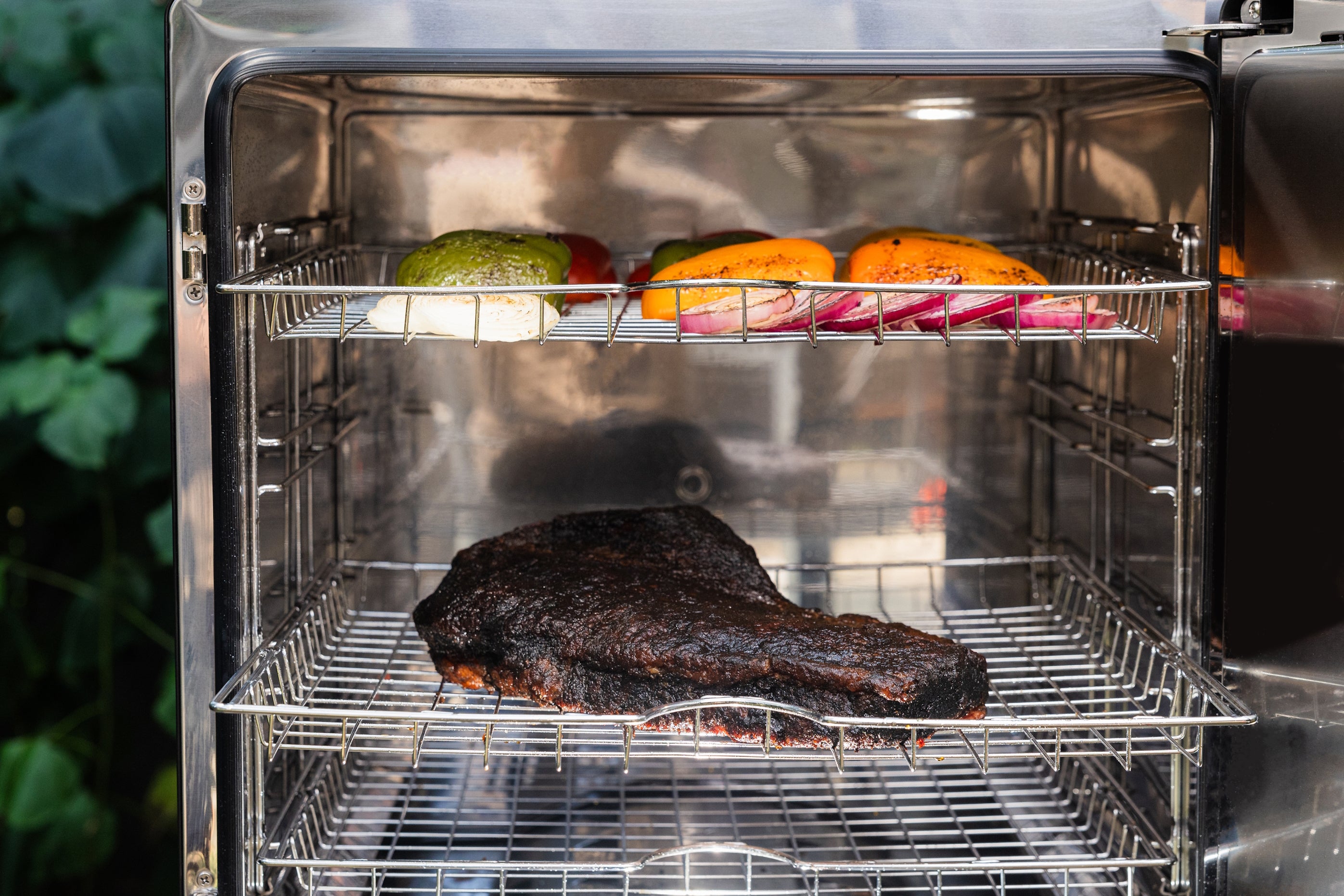 The Bradley Raven Electric Food Smoker | BBQ Land