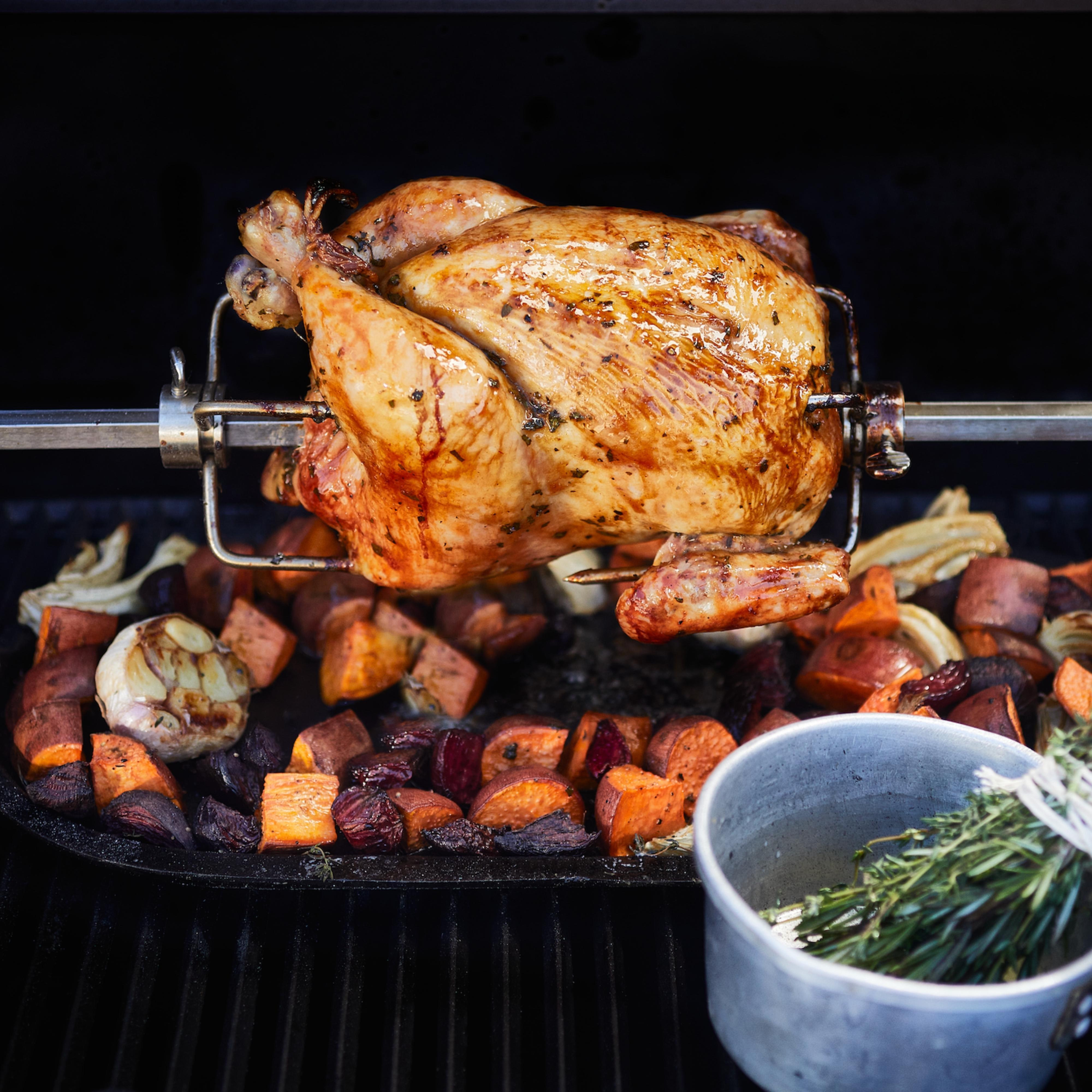 Shop all the top Barbecue and Pizza Oven brands at BBQ Land.