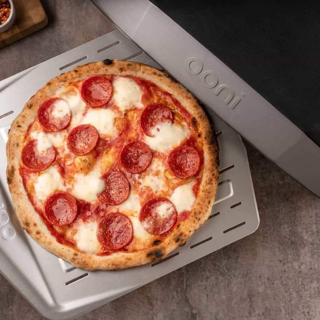 Ooni Koda 16 Gas-Powered Outdoor Pizza Oven - 1st Generation | BBQ Land